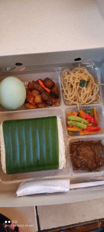 Nasi Kotak 1 (Nasi Campur/Nasi Rames)