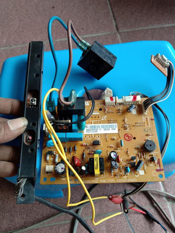 Receiver AC Daikin 1 PK Original Thailand