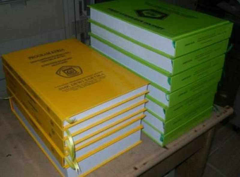 Jilid Skripsi Tebal (hardcover) satuan