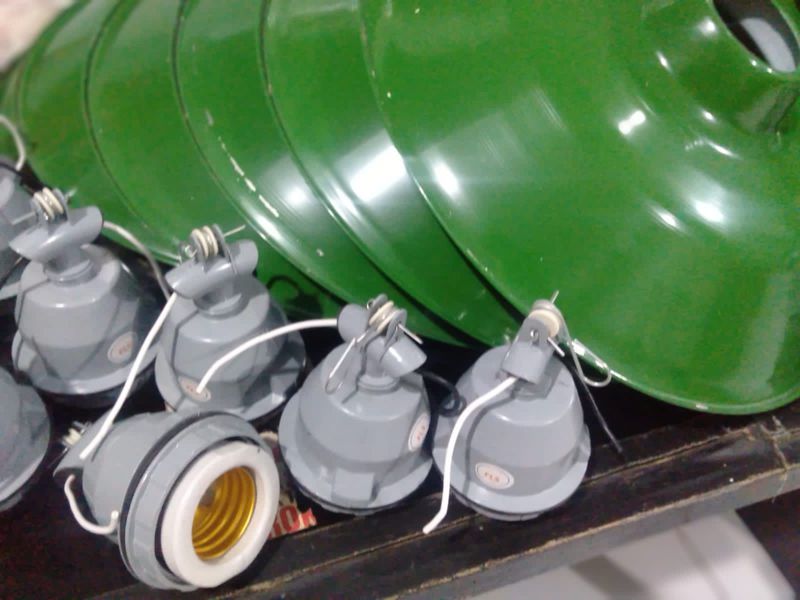 Fitting dan Kap Lampu