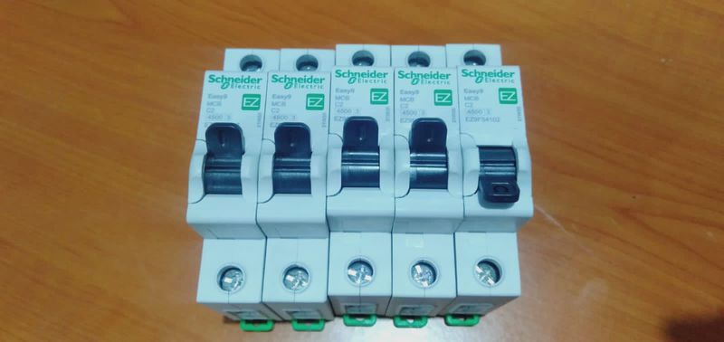 Miniture Circuit Breaker (MCB) 2 Ampere