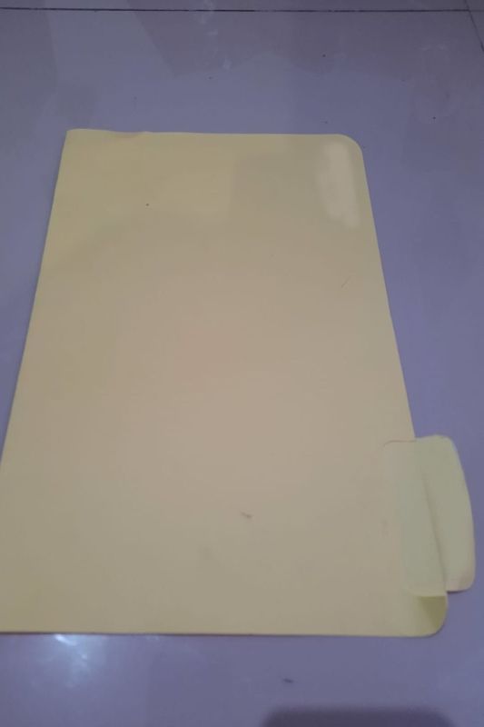 Folder Besar - Kuning Muda