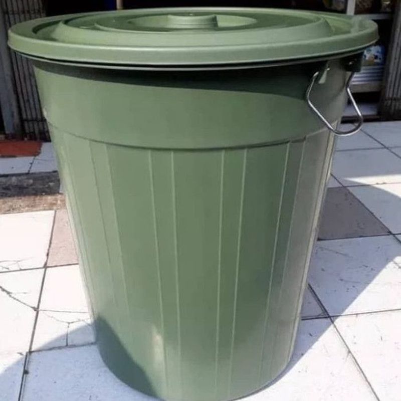 Ember Besar Plastik