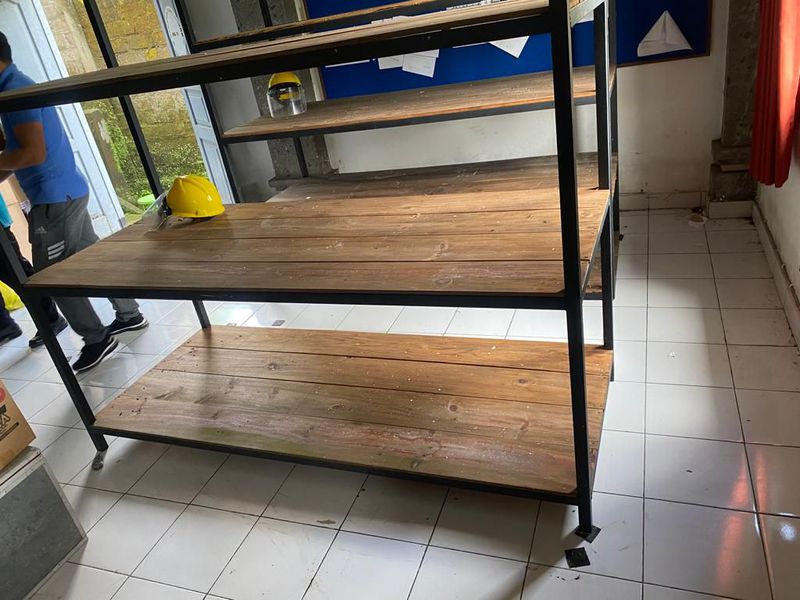 RAK BESI UKURAN 200X180X60 DENGAN 3 TINGKAT