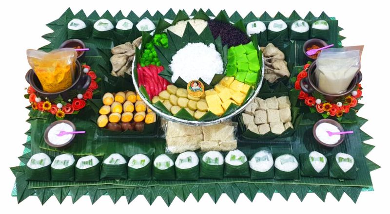 Keroyokan Nasi Liwet & Kelanting 25 Porsi