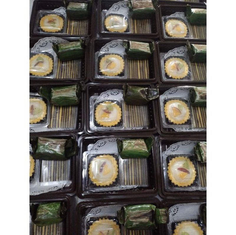 Snack Kue Basah Lezat dan Halal