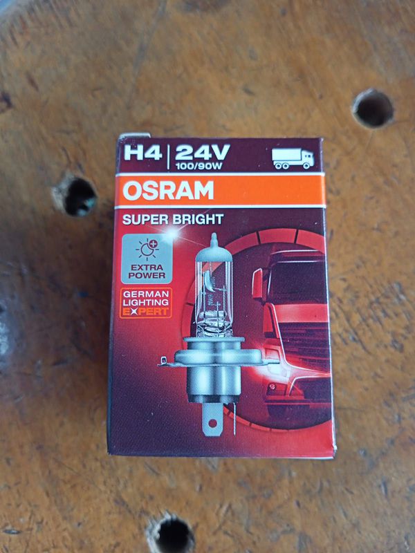 lampu H4/24V