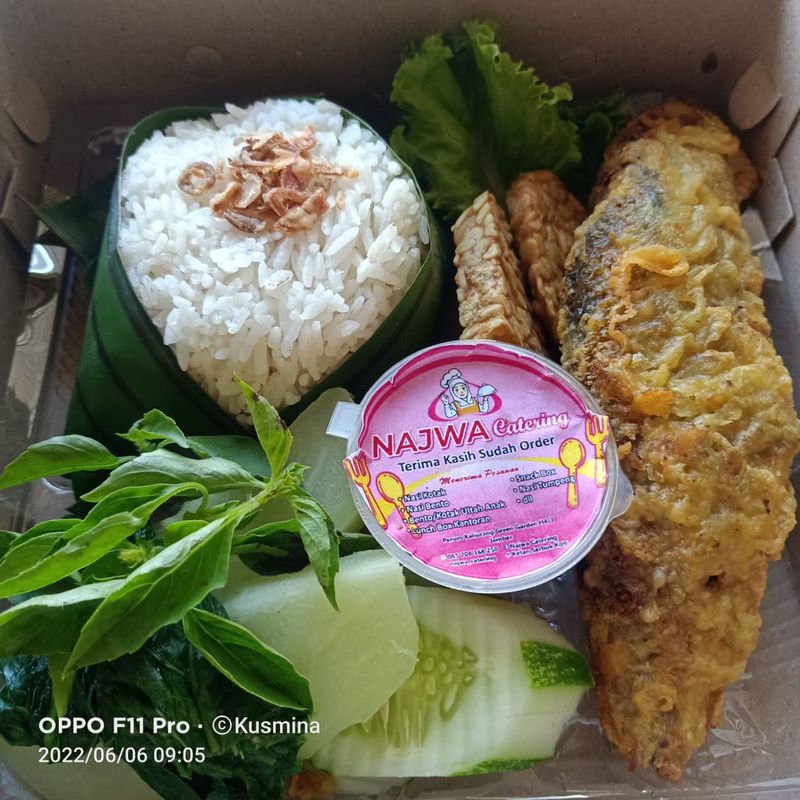 Nasi Kotak Bandeng Presto