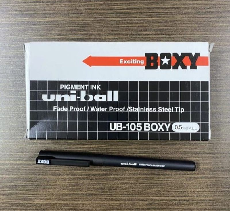 Pena Uniball type UB-105 BOXY ukuran 0,5 mm