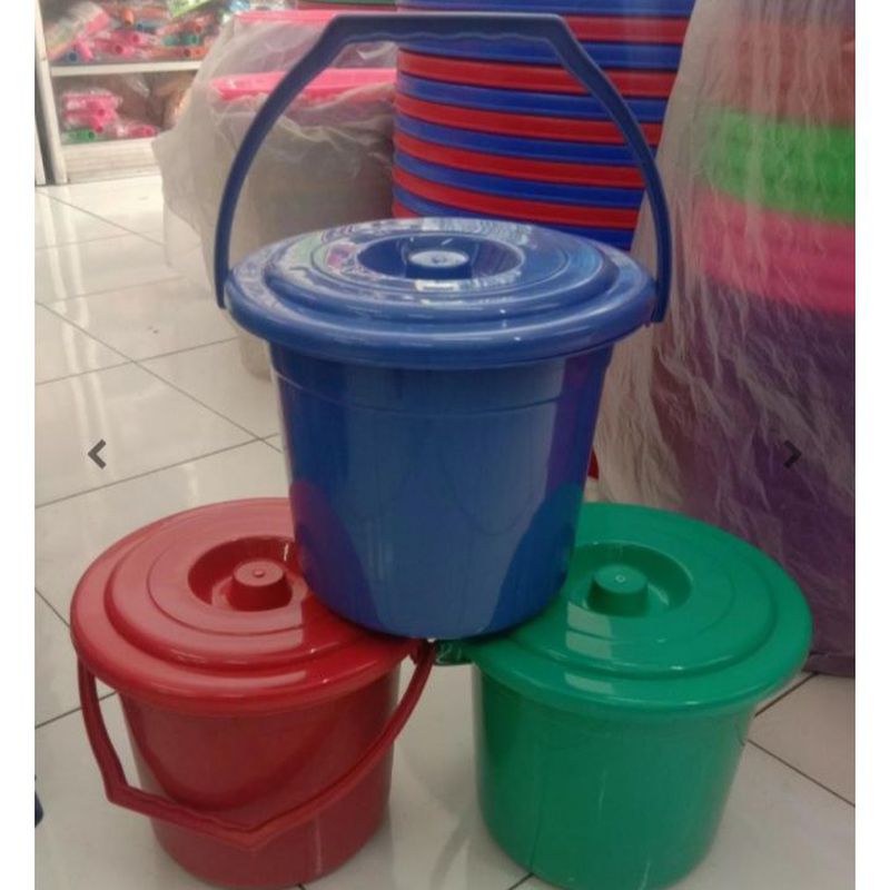 Ember plastik 16L tinggi 40cm