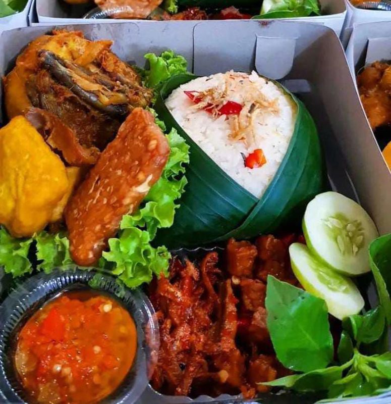 Paket nasi box