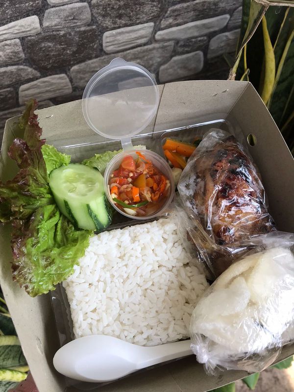 NASI DUS
