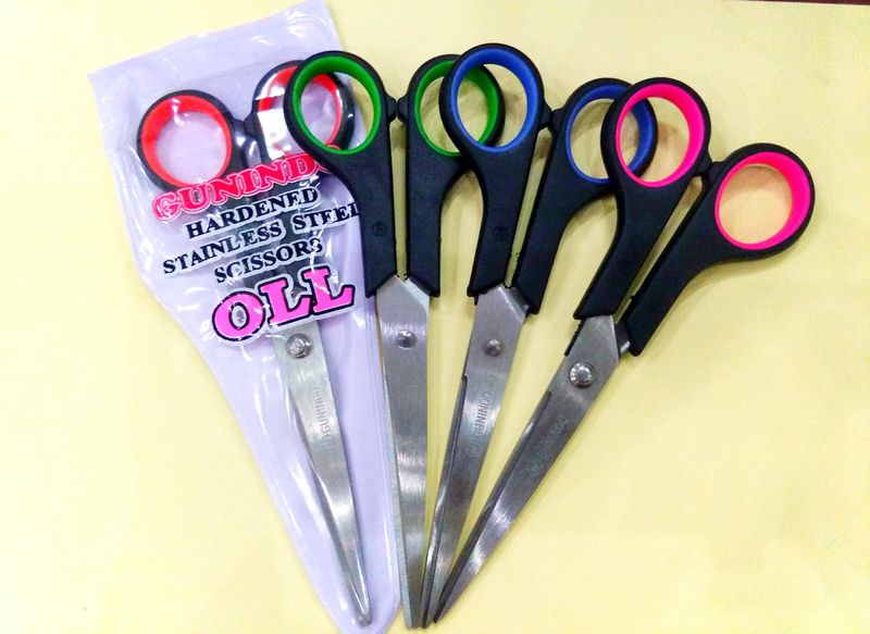 GUNTING KECIL SEDANG BESAR - BESAR