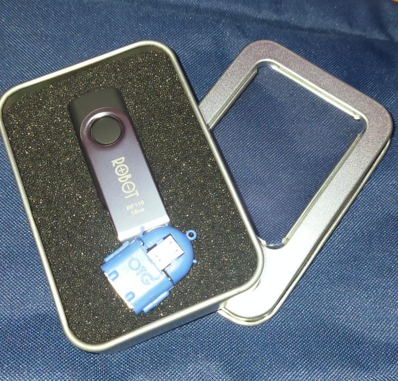Flashdisk 8 GB