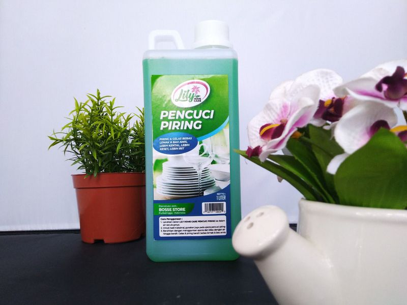 Sabun Cuci Piring LILY HOME CARE