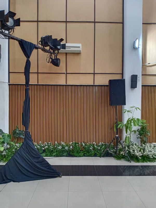 Jasa Sewa Alat Penerangan - Lighting