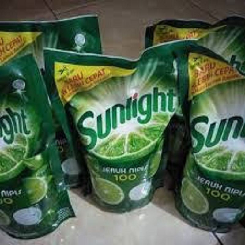 Sunlight Kemasan Pouch Besar 700 ml