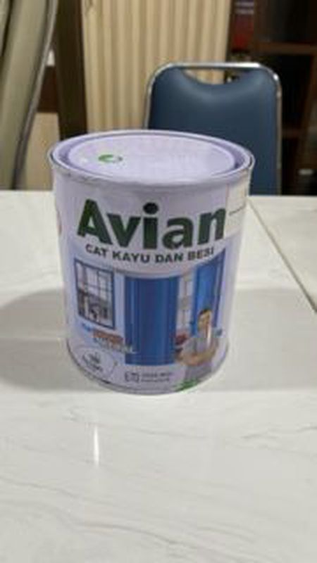 Avian Synthetic 670