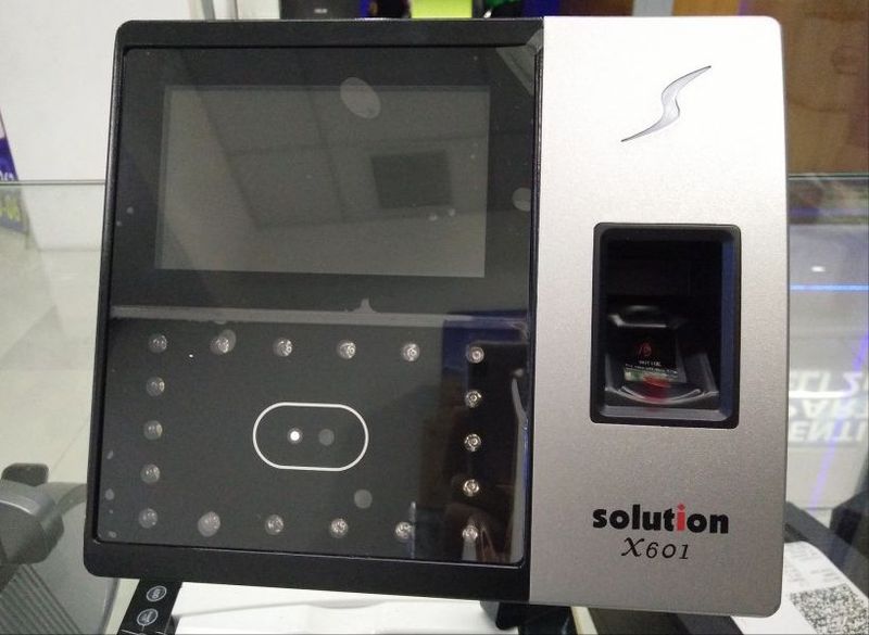Mesin Absensi Fingerprint Solution X601