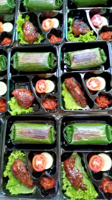 paket nasi box by lestari nasi dan snack box - Nasi Box 1