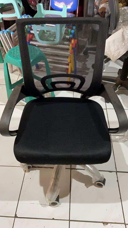 KURSI KANTOR JARING
