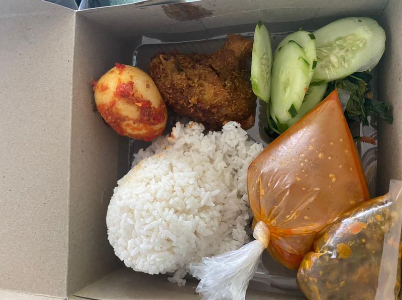 Nasi Kotak Ayam+Telur