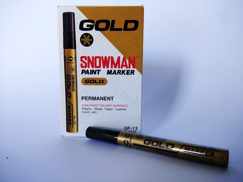 Spidol Snowman Gold Permanent