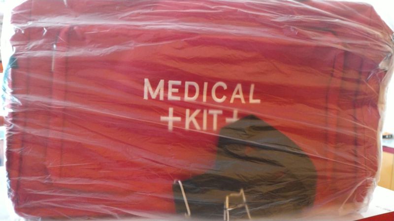 Tas Emergency Kit Merah