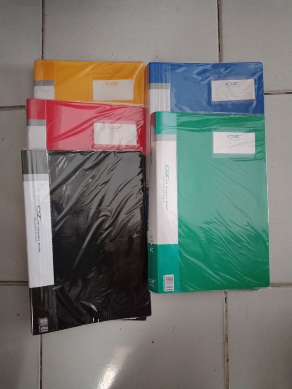 Map Dokumen Ukuran Folio Merek OZ Berbagai Warna Isi 40 - Kuning