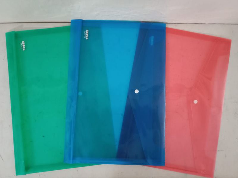 Map Plastik Kancing - Biru