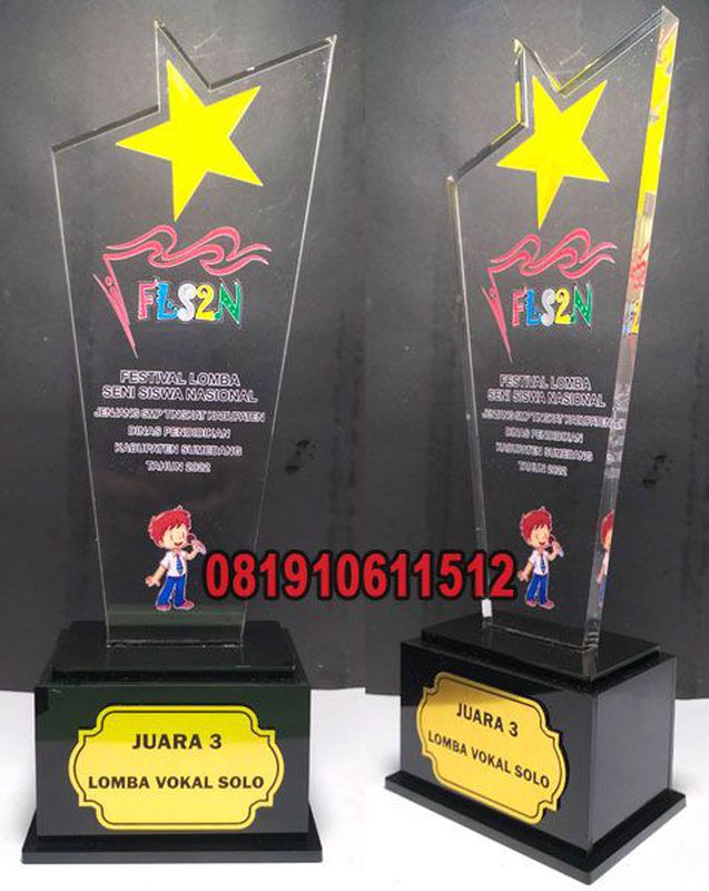 Trophy Piala Akrilik