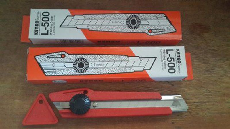 Pisau Cutter