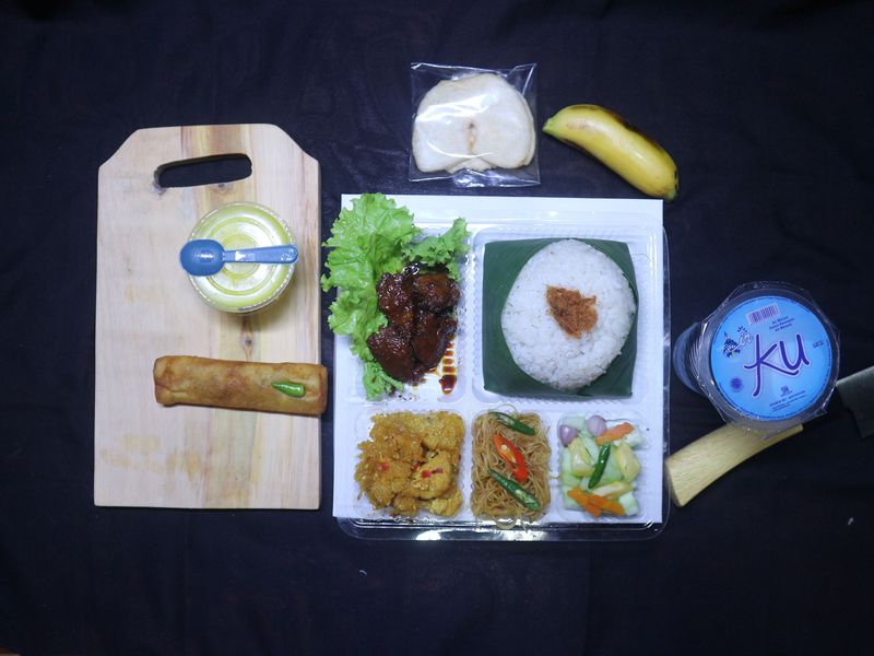 Paket Nasi Box Ayam Goreng/Bakar/Daging Sapi/ Fillet Ikan