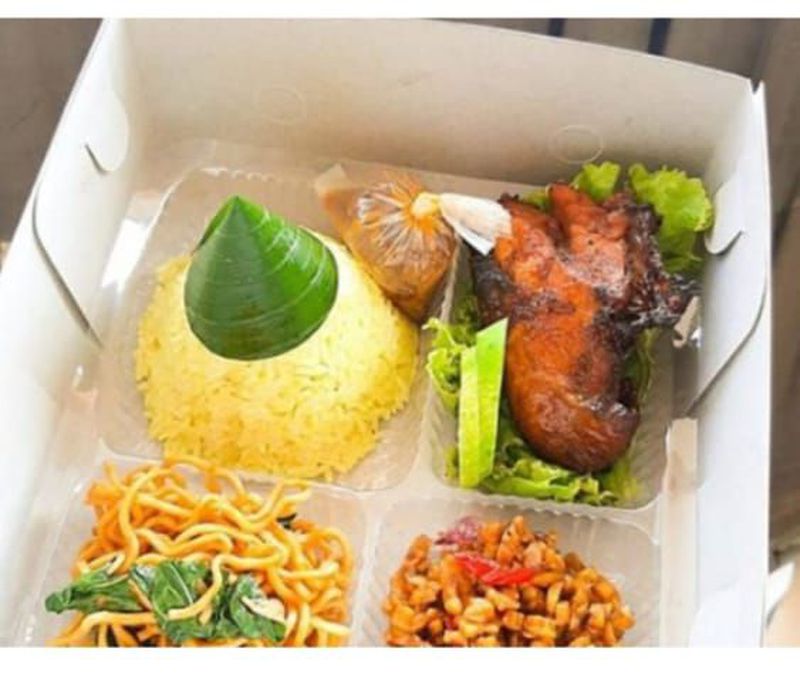 paket nasi kuning box