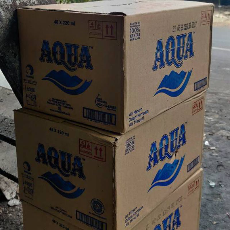 Aqua 240 ml (Dus)