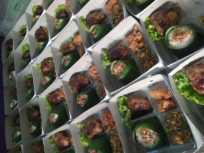 Paket Nasi Box Premium 1 - Ayam Kari