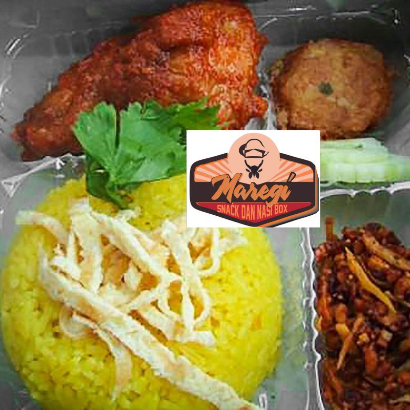 Paket Nasi Kuning