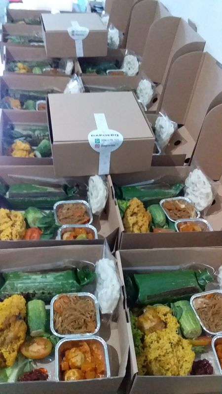 Nasi Box - Nasi Putih - Box Premium