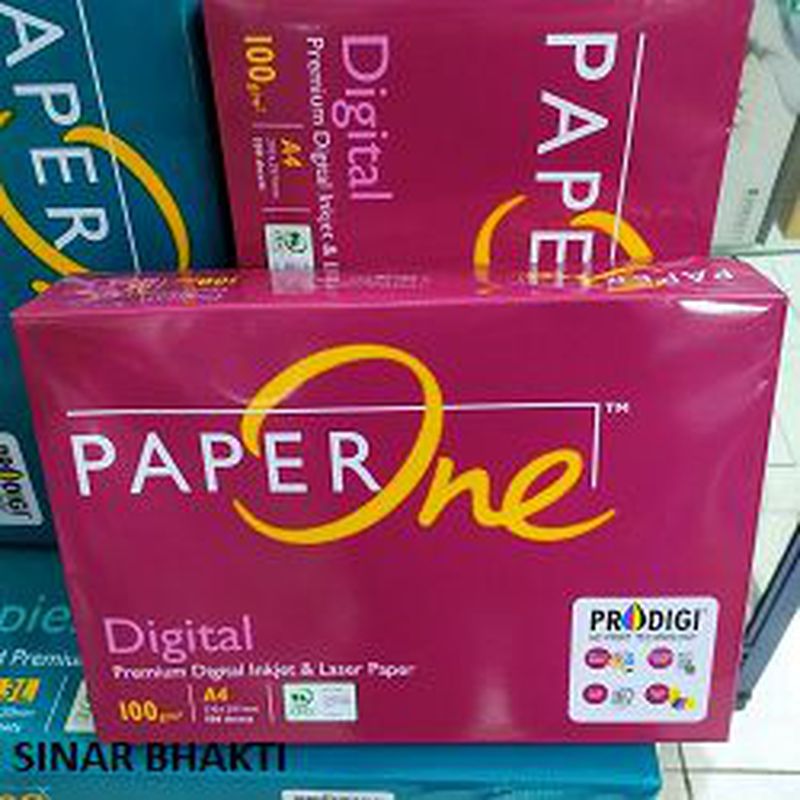 PAPER ONE HVS 100GR A4
