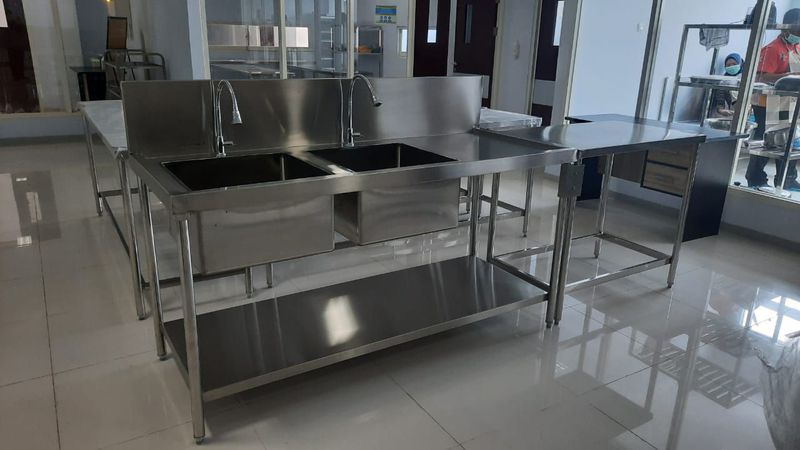 Meja kerja stainless no 3