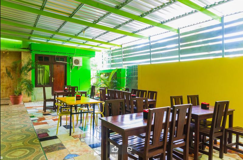 SEWA RUANG MAKAN
