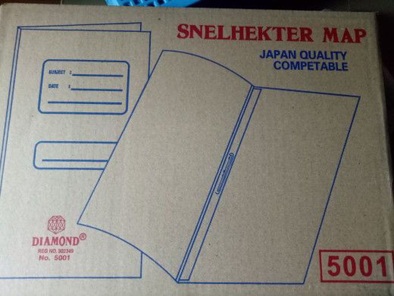 Map Sneilhekter isi 50 Map Kertas Diamond 5001