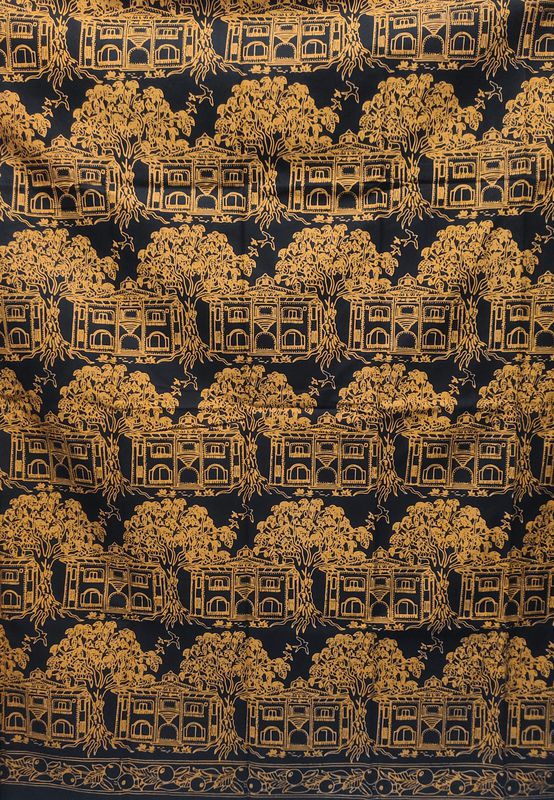 batik gedung juang