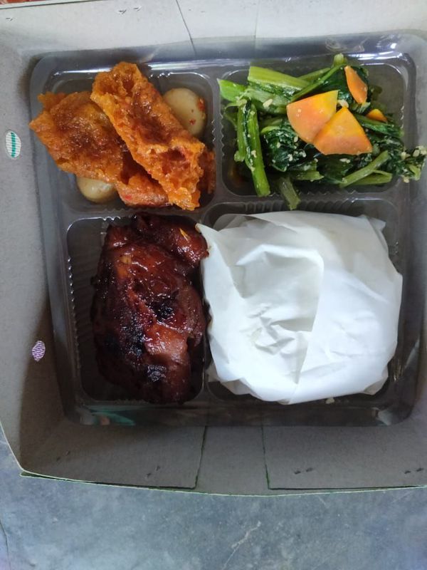 paket nasi 3