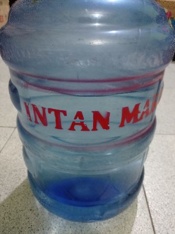 AIR GALON ISI ULANG