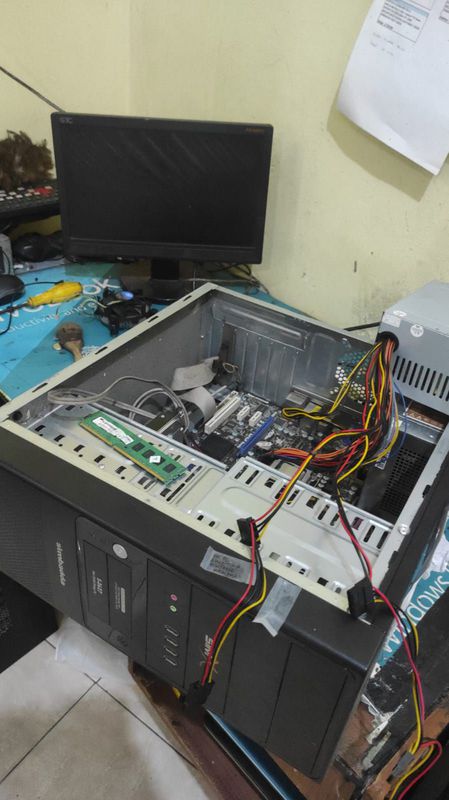 Jasa Service CPU No Display