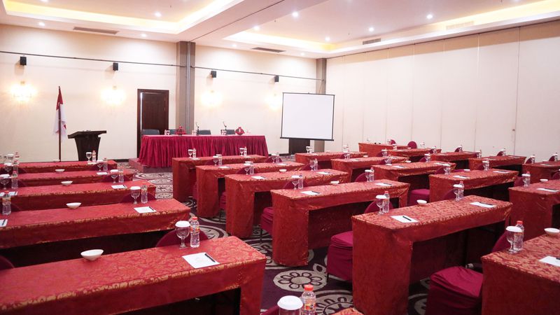 Paket Meeting Hotel Sutan Raja Palu - Fullday