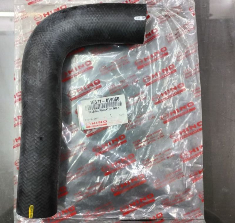 SELANG RADIATOR HINO DUTRO 130