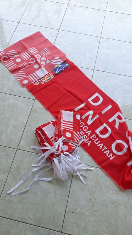 Umbul-umbul/Spanduk Bahan Tetron