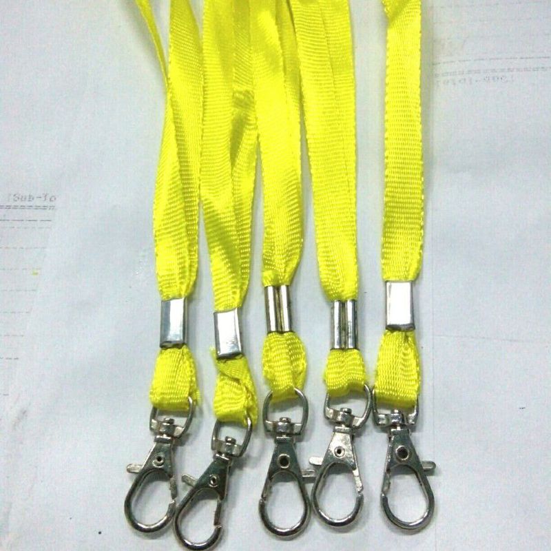 Name Tag Warna Kuning